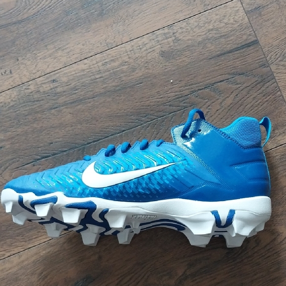 Nike | Shoes | Nike Blue And White Sneakers With Modern Design | Poshmark